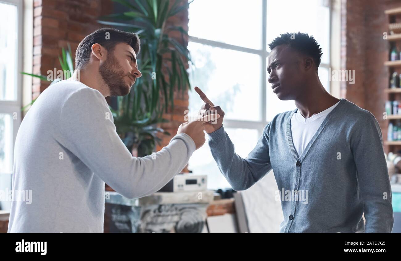 Two men arguing fight hi-res stock photography and images - Alamy