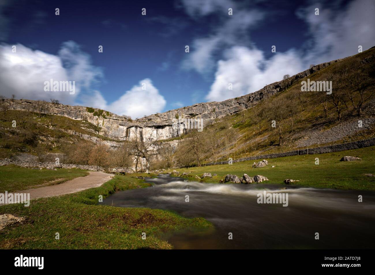 Malham Cove is a large curved limestone formation 0.6 miles north of ...