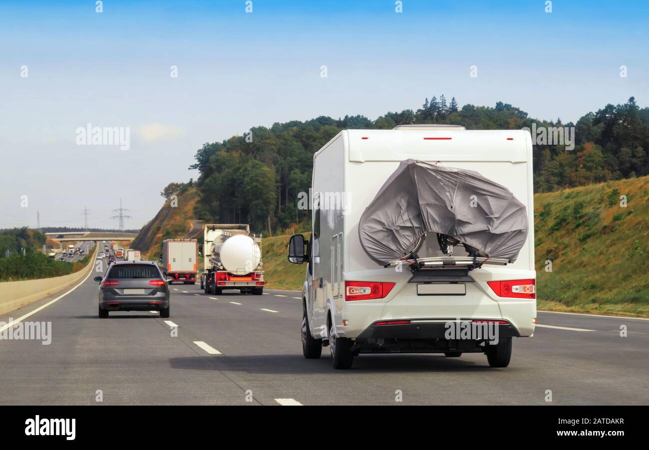 Caravan driveway hi-res stock photography and images - Alamy