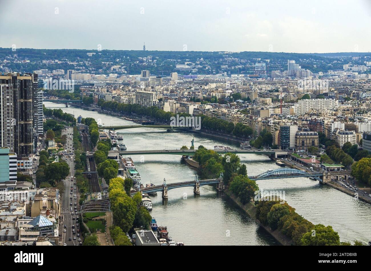 Sena River High Resolution Stock Photography and Images - Alamy