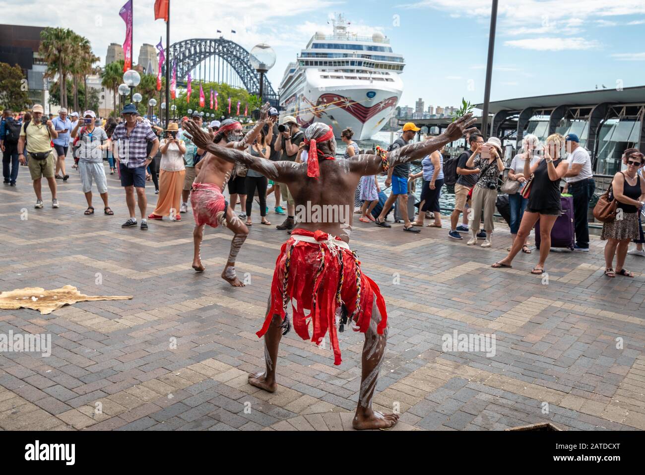 Sydney, NSW, Australia January 5, 2019: Aboriginal performers showcase ...