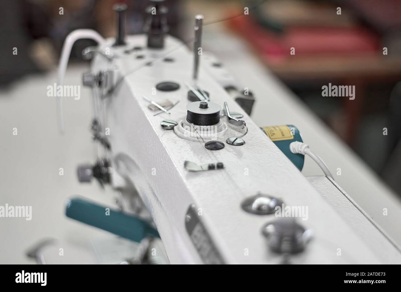 Industrial sewing machine hi-res stock photography and images - Alamy