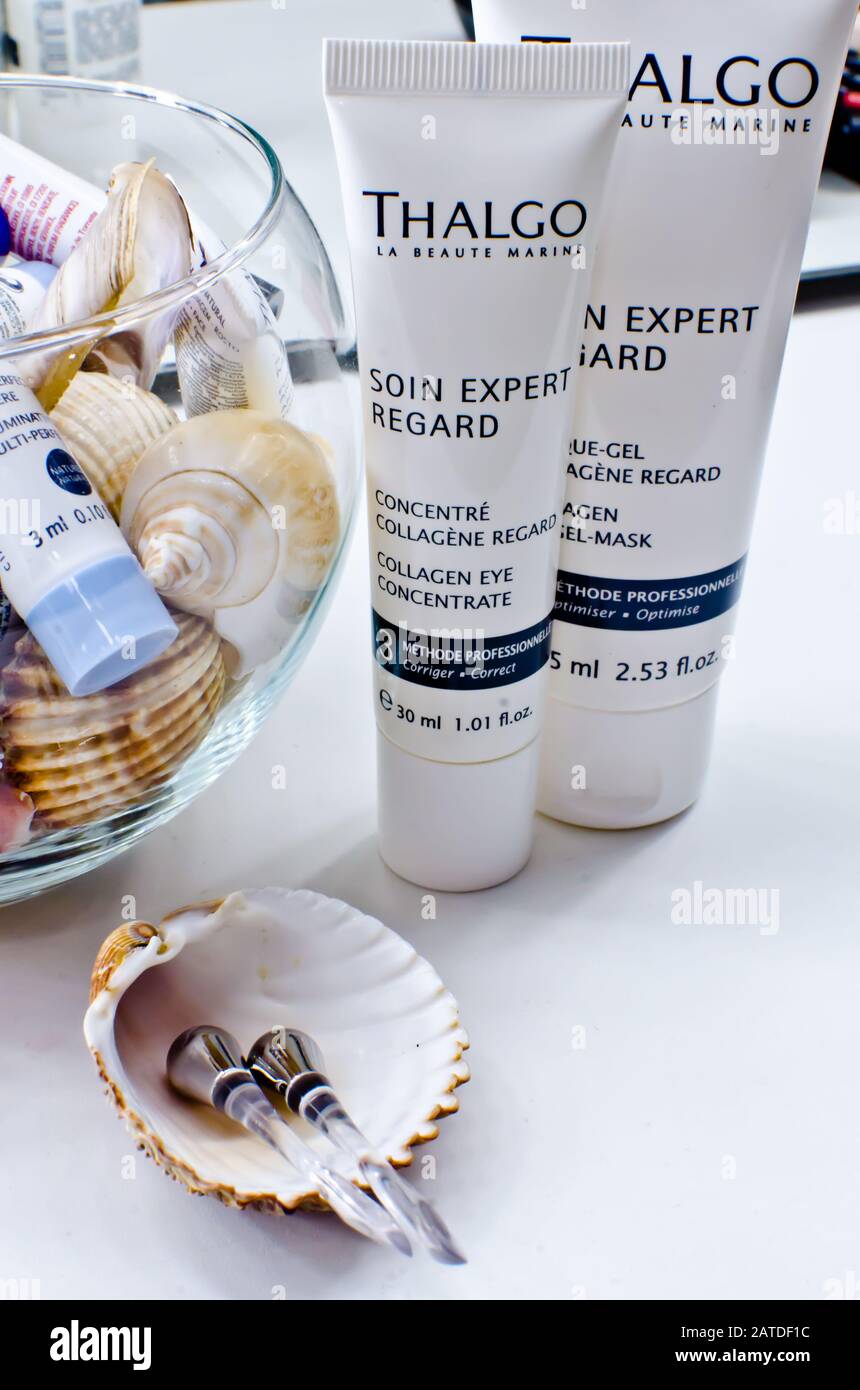 Thalgo logo hi-res stock photography and images - Alamy