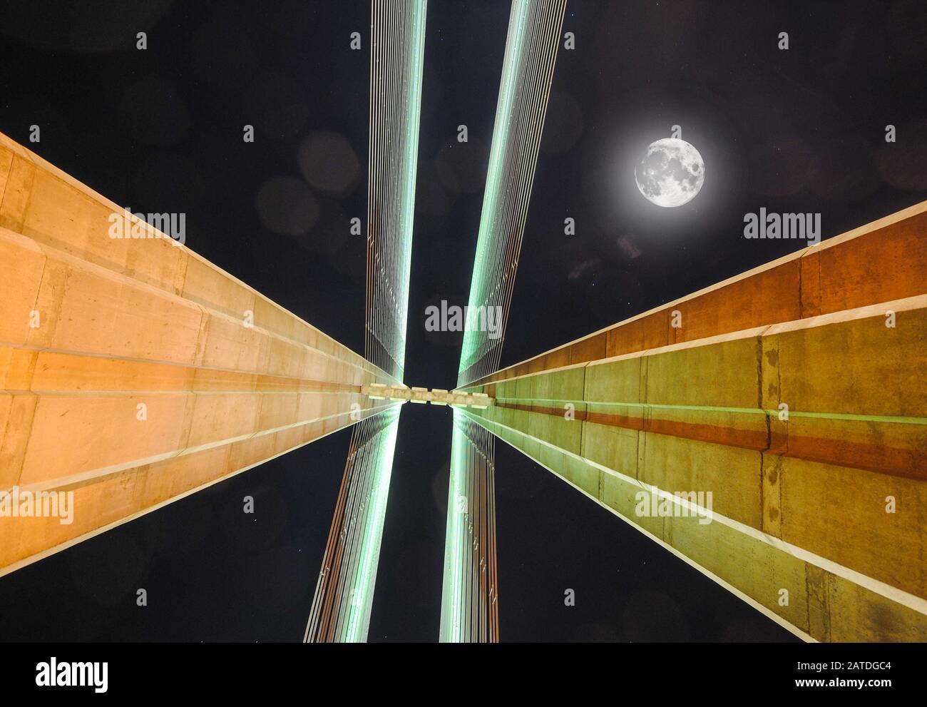 South Bridge Kiev look down with full moon Stock Photo - Alamy