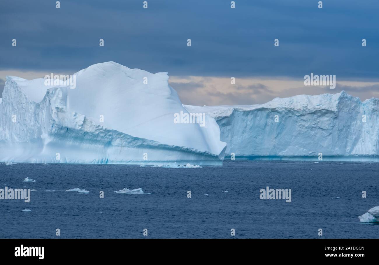 Navigating among enormous icebergs, including the largest ever B-15 ...
