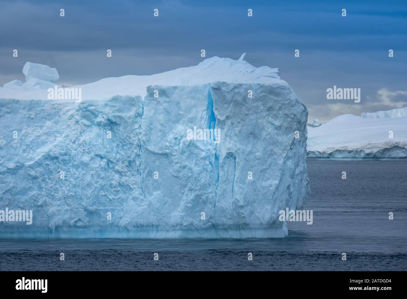 B 15 iceberg hi-res stock photography and images - Alamy
