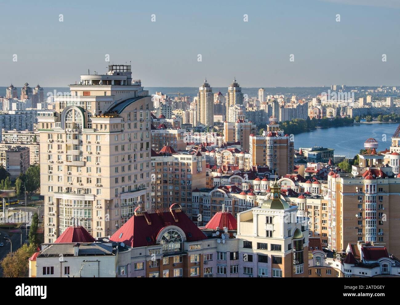 Obolon kyiv hi-res stock photography and images - Alamy