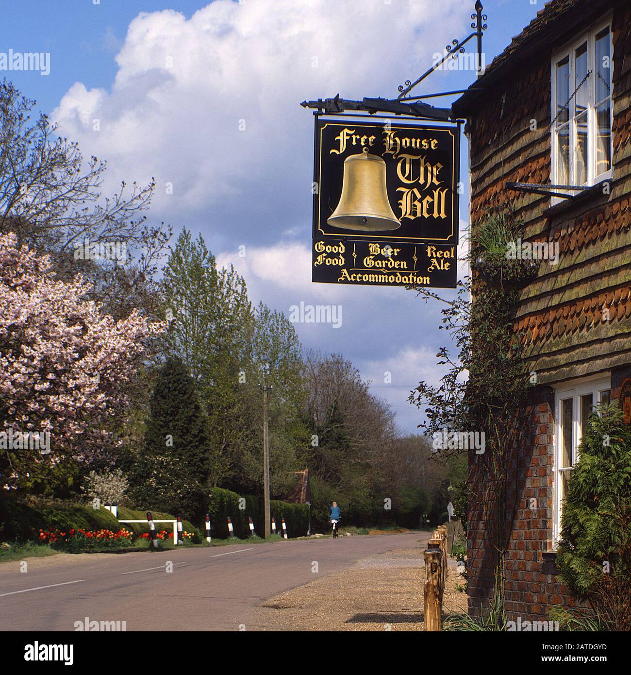 The blue bell pub sign hi-res stock photography and images - Alamy