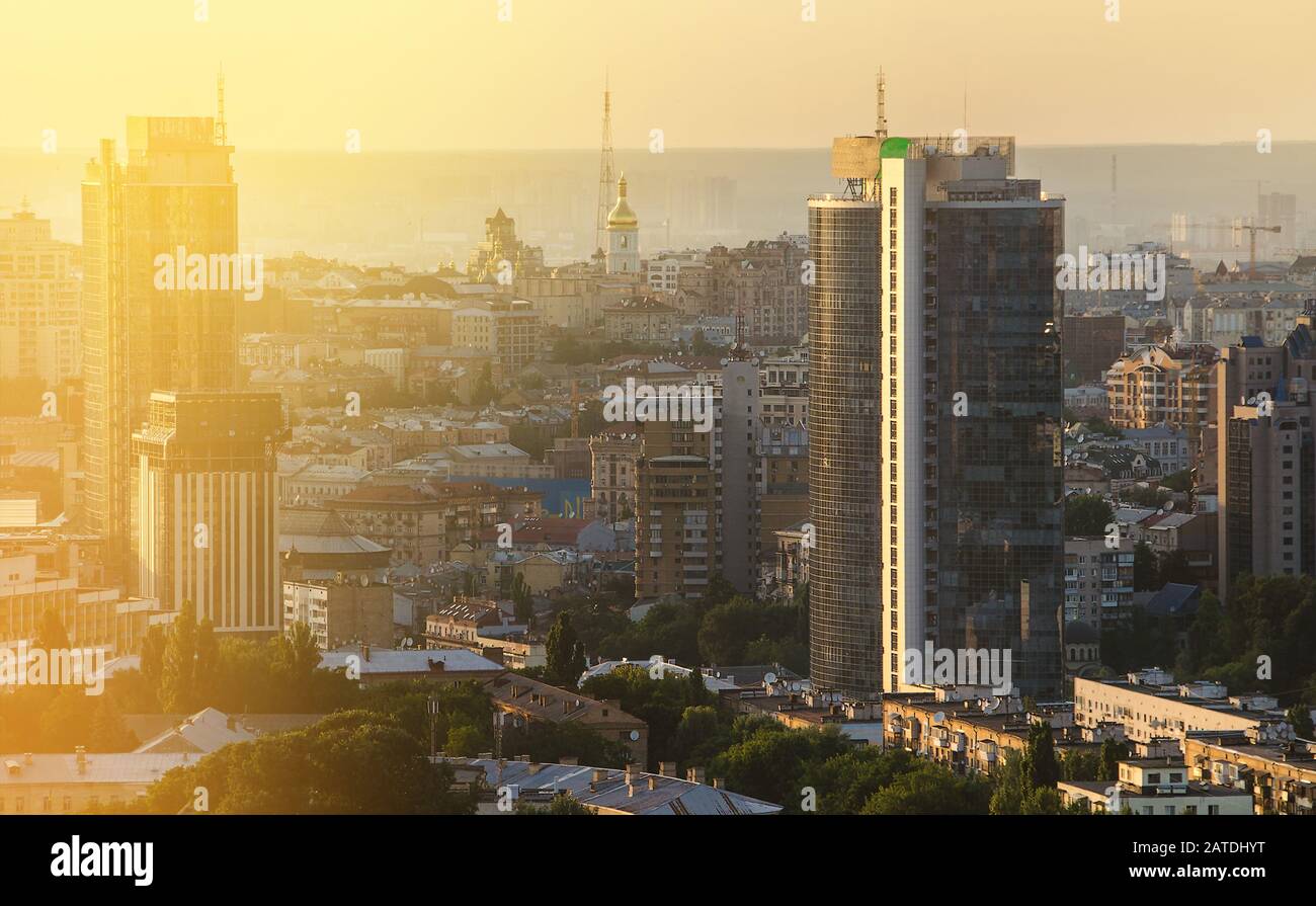 Sunset background kiev ukraine hi-res stock photography and images - Alamy