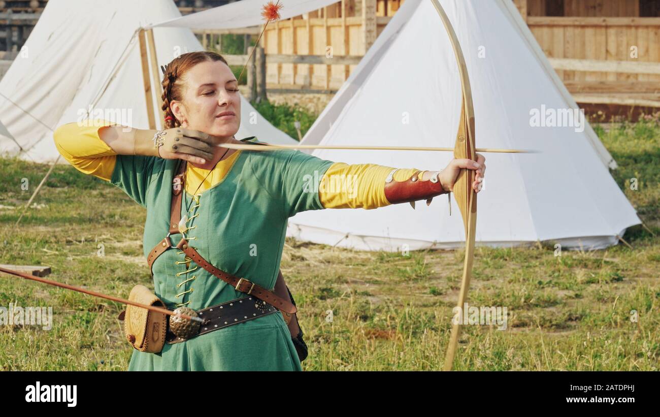 Medieval armor 15th century hi-res stock photography and images - Alamy