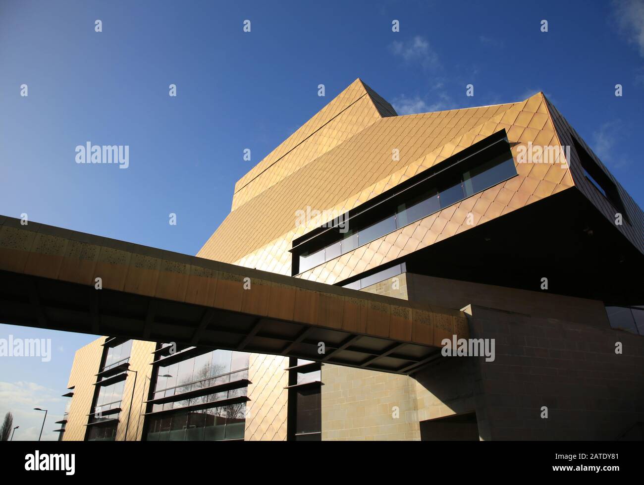 Public library uk hi-res stock photography and images - Alamy