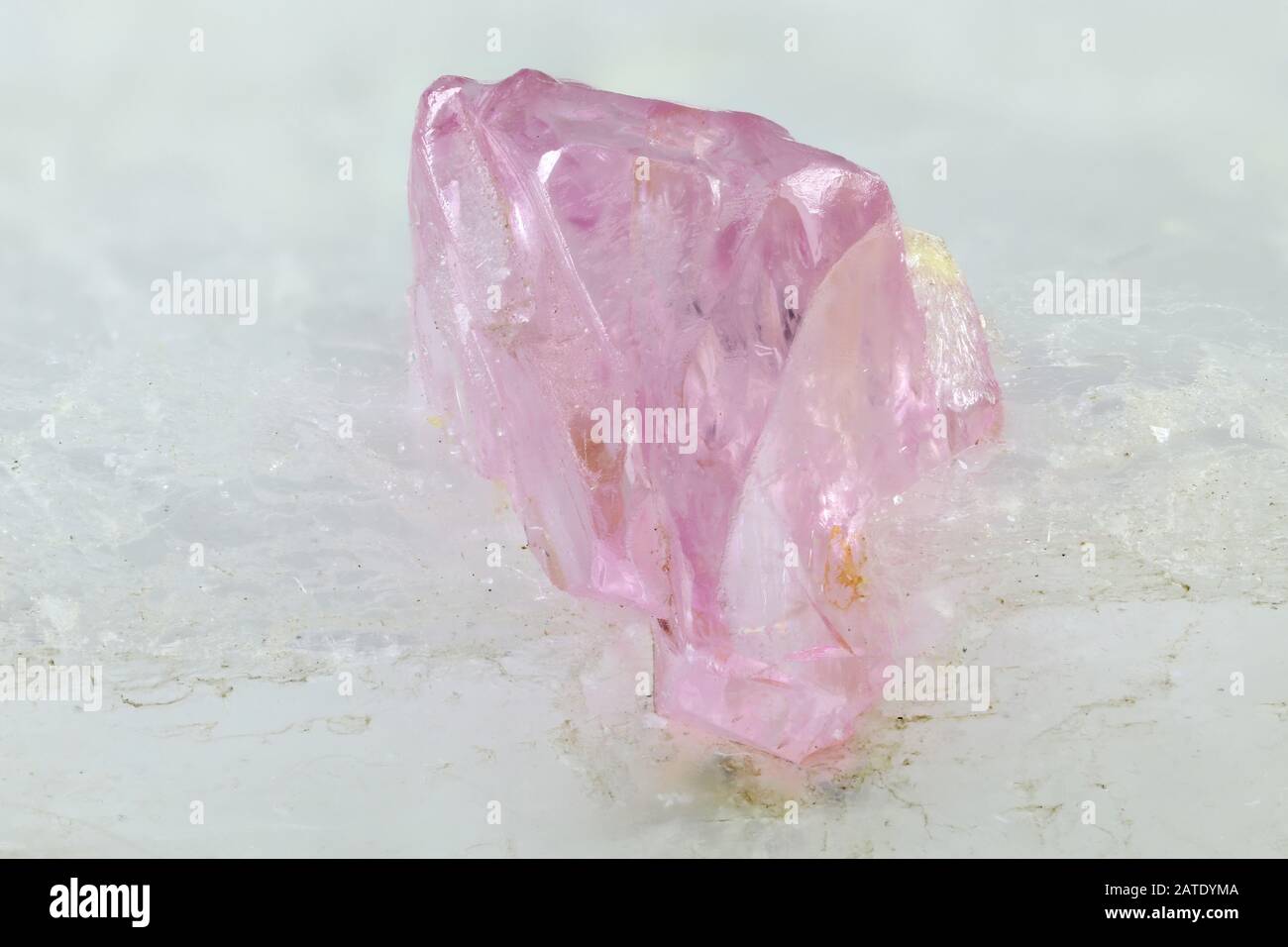 Myanmar ruby hi-res stock photography and images - Alamy