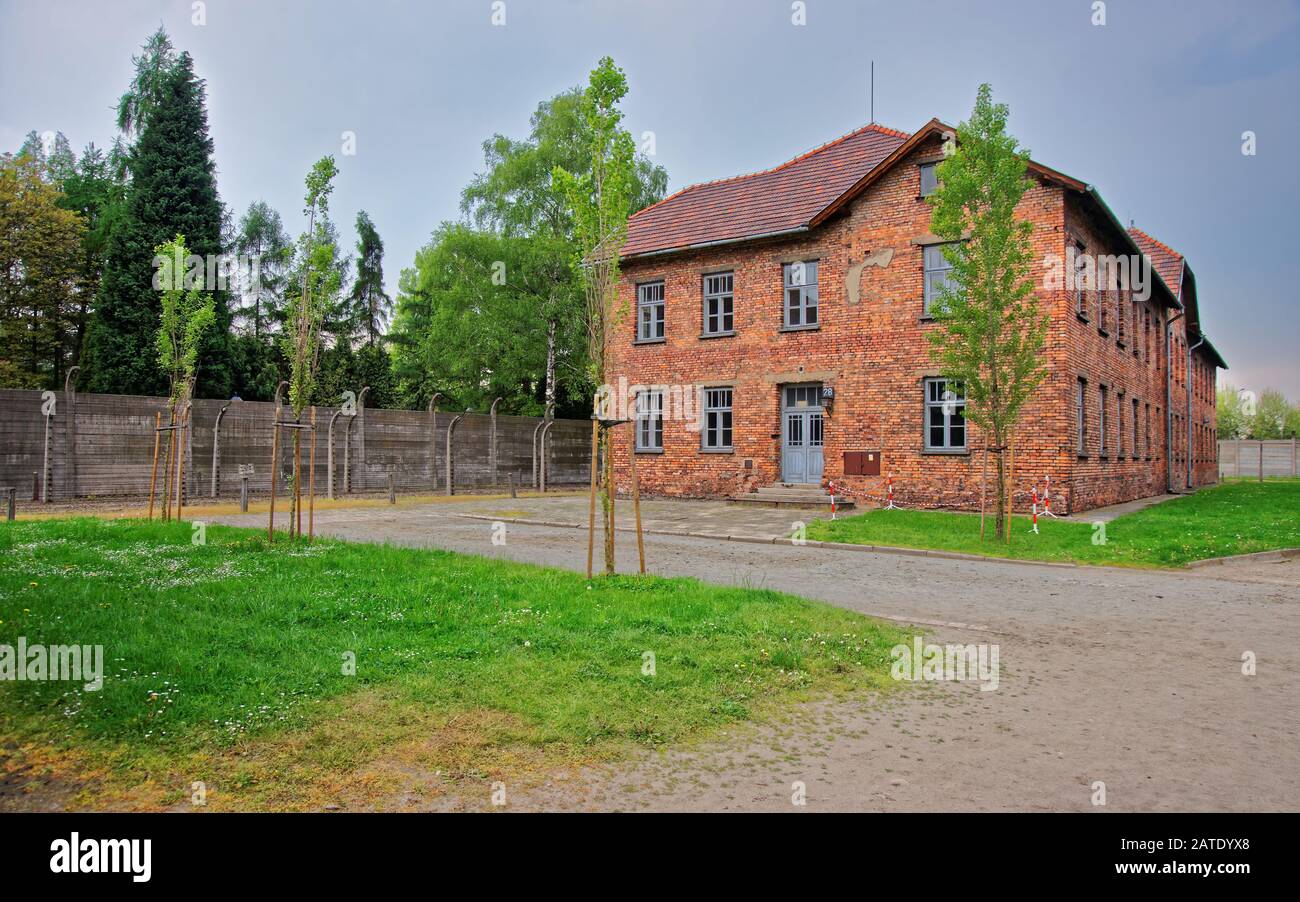Red brick barracks of Auschwitz concentration camp Stock Photo - Alamy