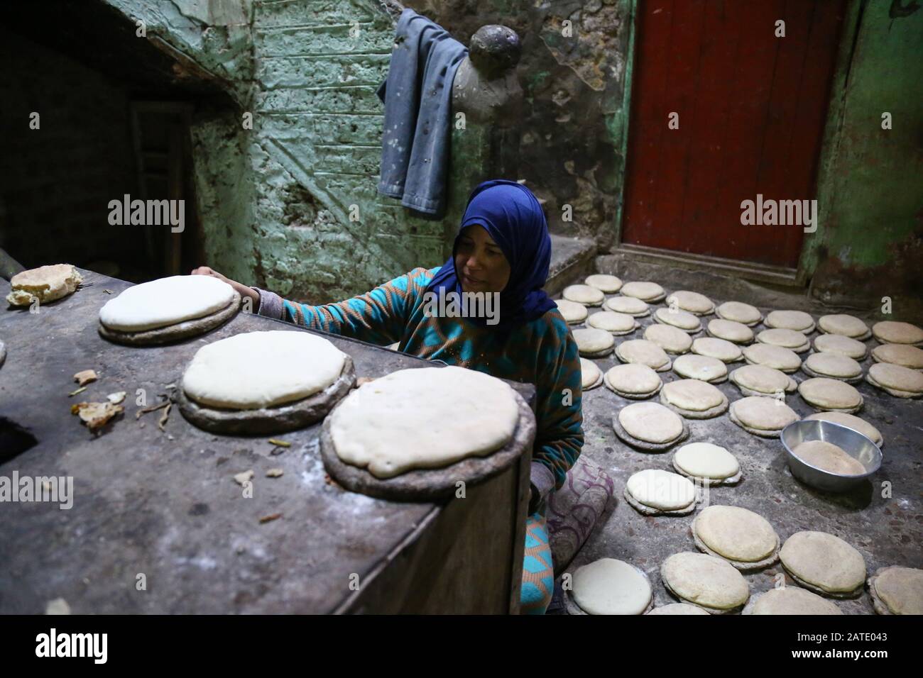 Bread from upper egypt hi-res stock photography and images - Alamy