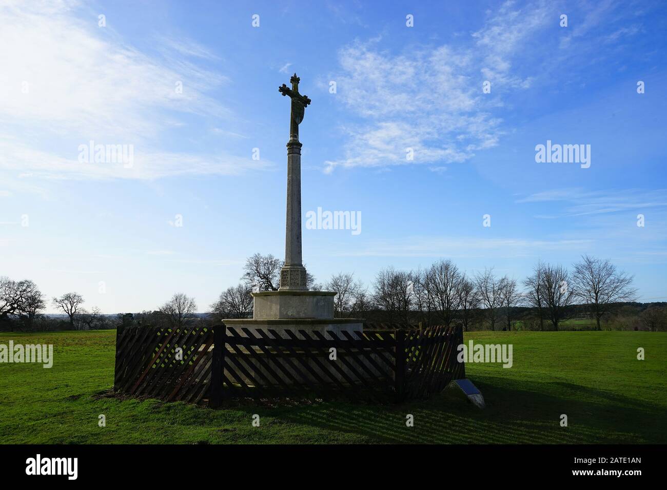 Katherine's cross ampthill hi-res stock photography and images - Alamy