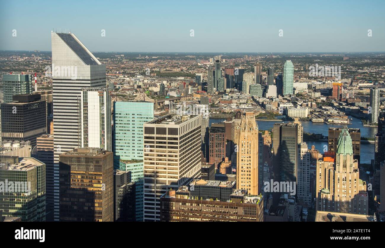 Low Angle Architectural View of Modern Glass Skyscrapers, Manhattan ...