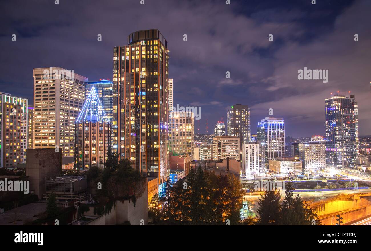 Seattle City at Night, Downtown architecture of Seattle Stock Photo - Alamy