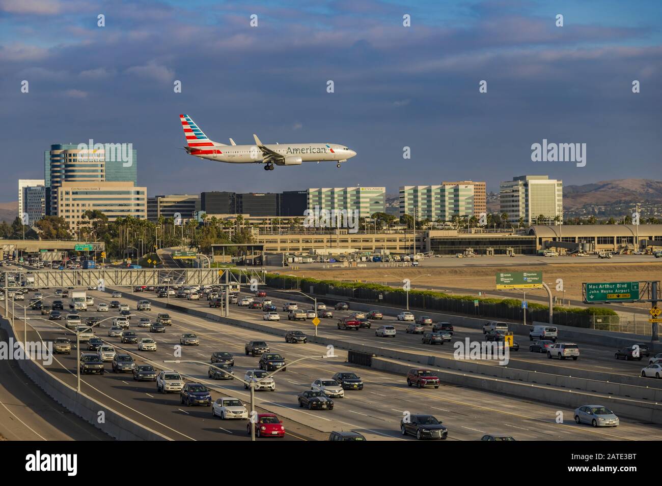 American airlines plane lands airport hi-res stock photography and ...