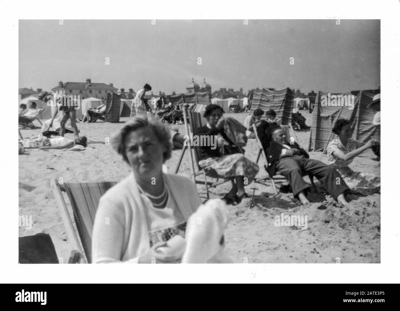 Britain summer 1950s Black and White Stock Photos & Images - Alamy