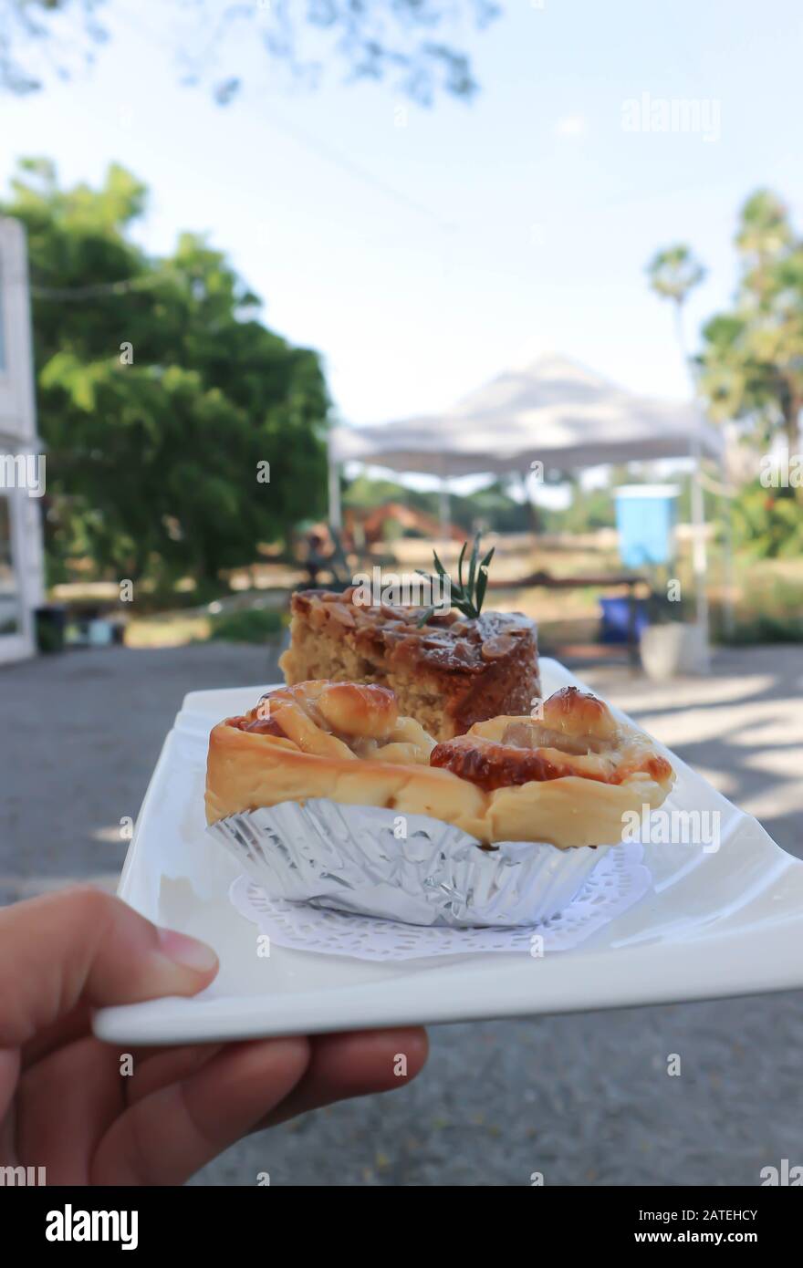 Coconut bun hi-res stock photography and images - Alamy