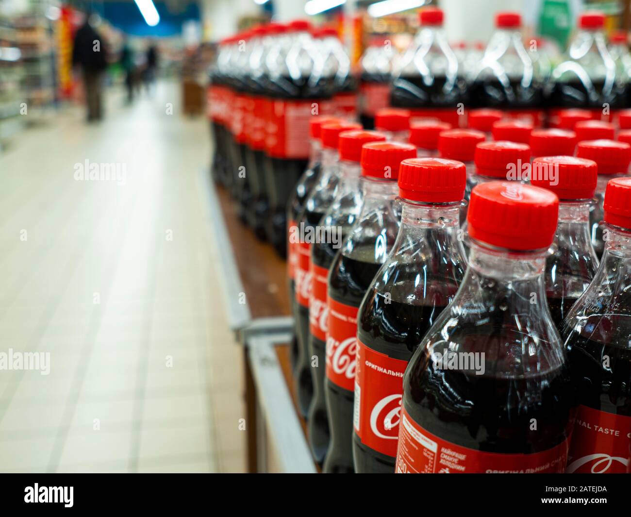 A lot of Coca-Cola bottles in the store Stock Photo - Alamy