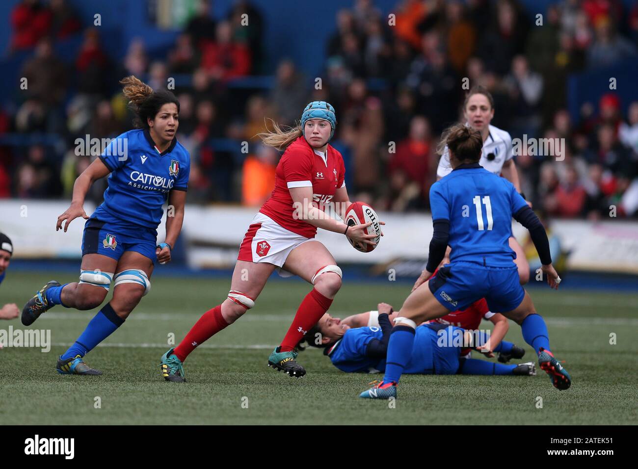 Gwen rugby hi-res stock photography and images - Alamy