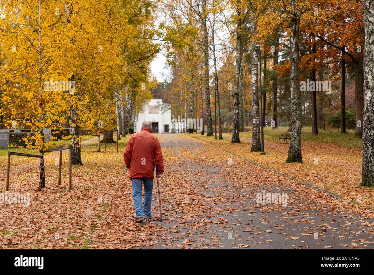 Lonely cloud hi-res stock photography and images - Alamy