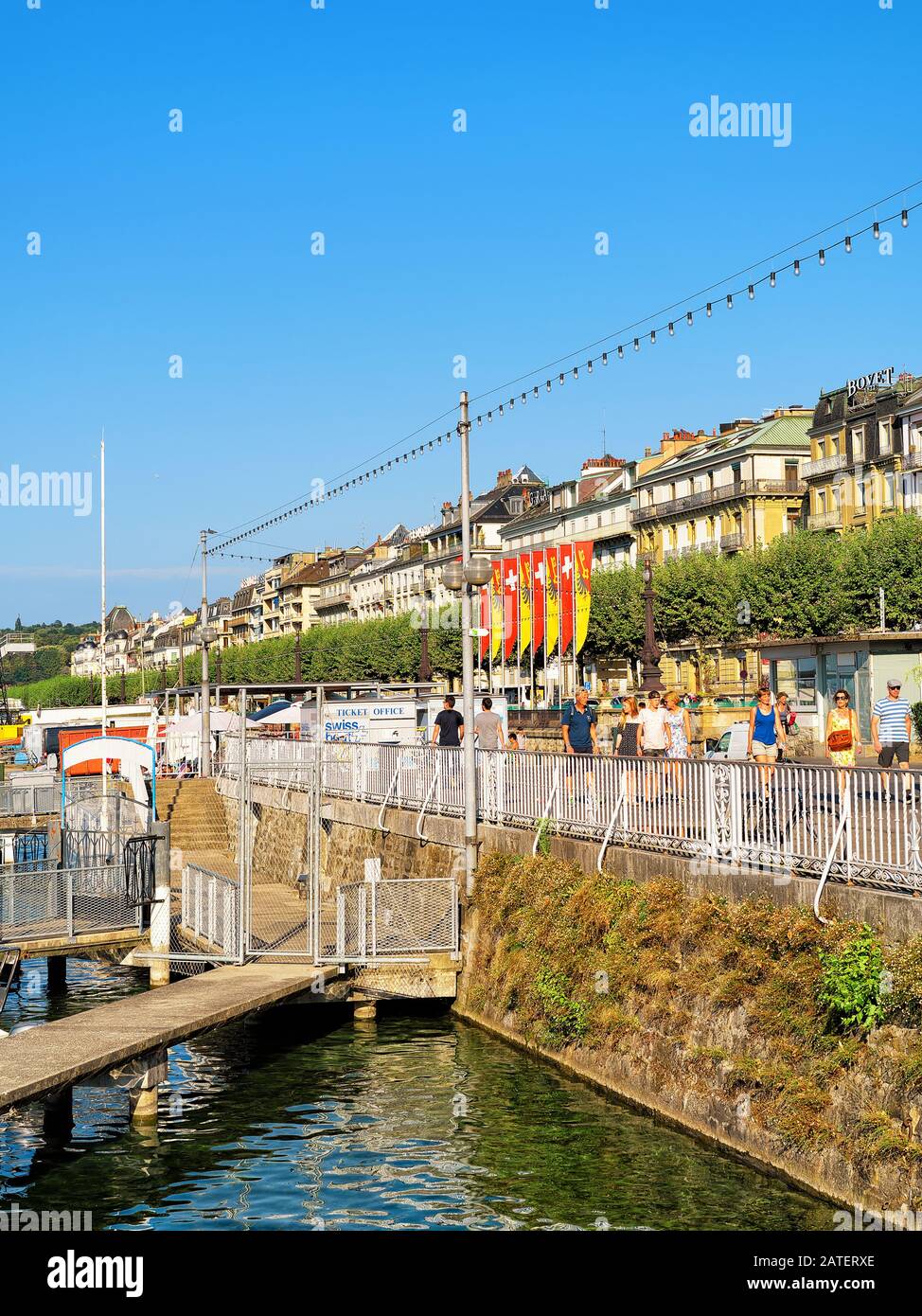 Swiss flags and Geneva canton flags at Geneva Lake Stock Photo - Alamy