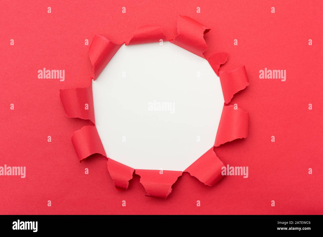 Hole in the middle hi-res stock photography and images - Alamy