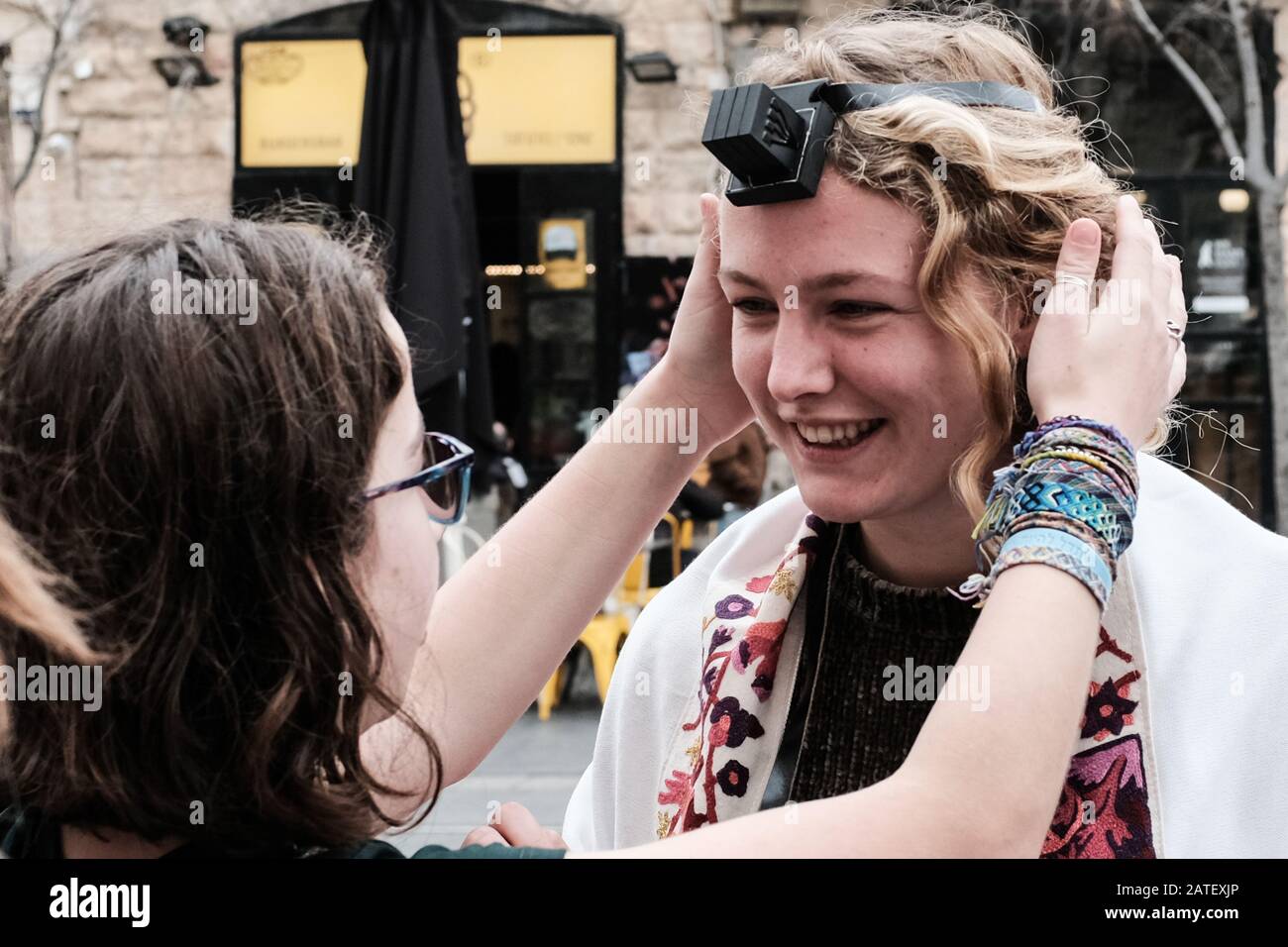 Orthodox woman tefillin hi-res stock photography and images - Alamy