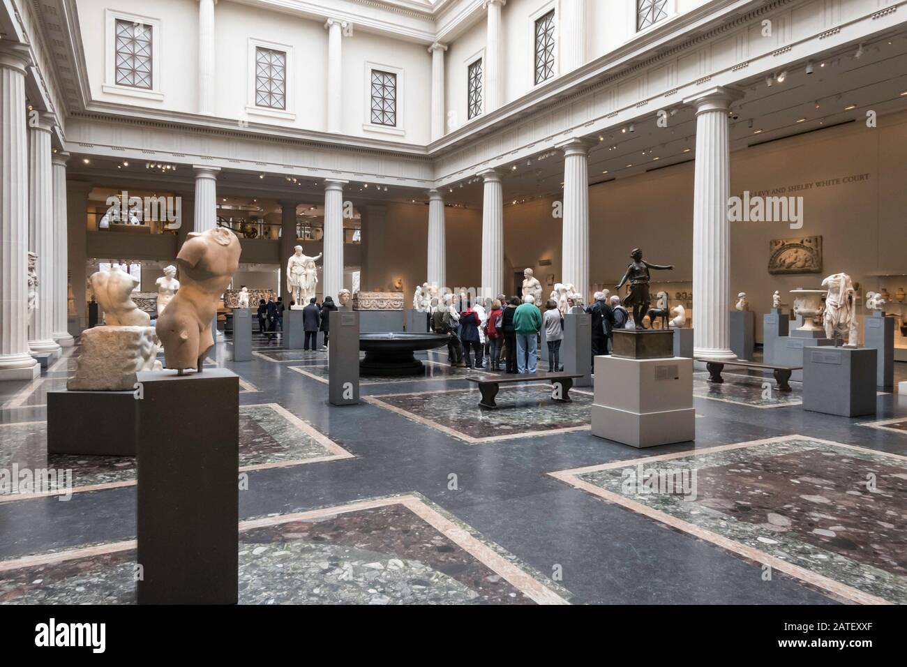 Roman and greek galleries hi-res stock photography and images - Alamy