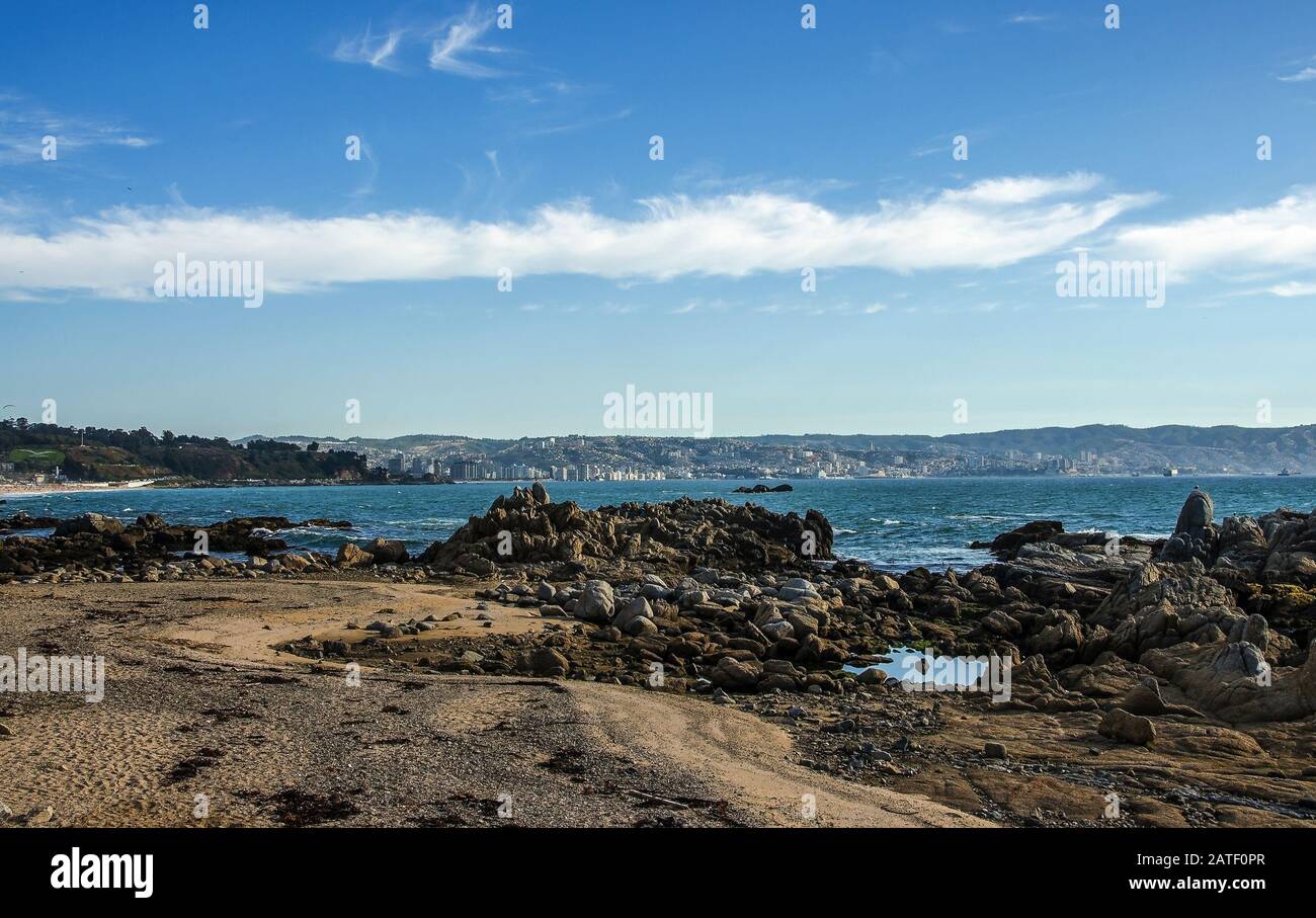 Renaca beach chile hi-res stock photography and images - Alamy