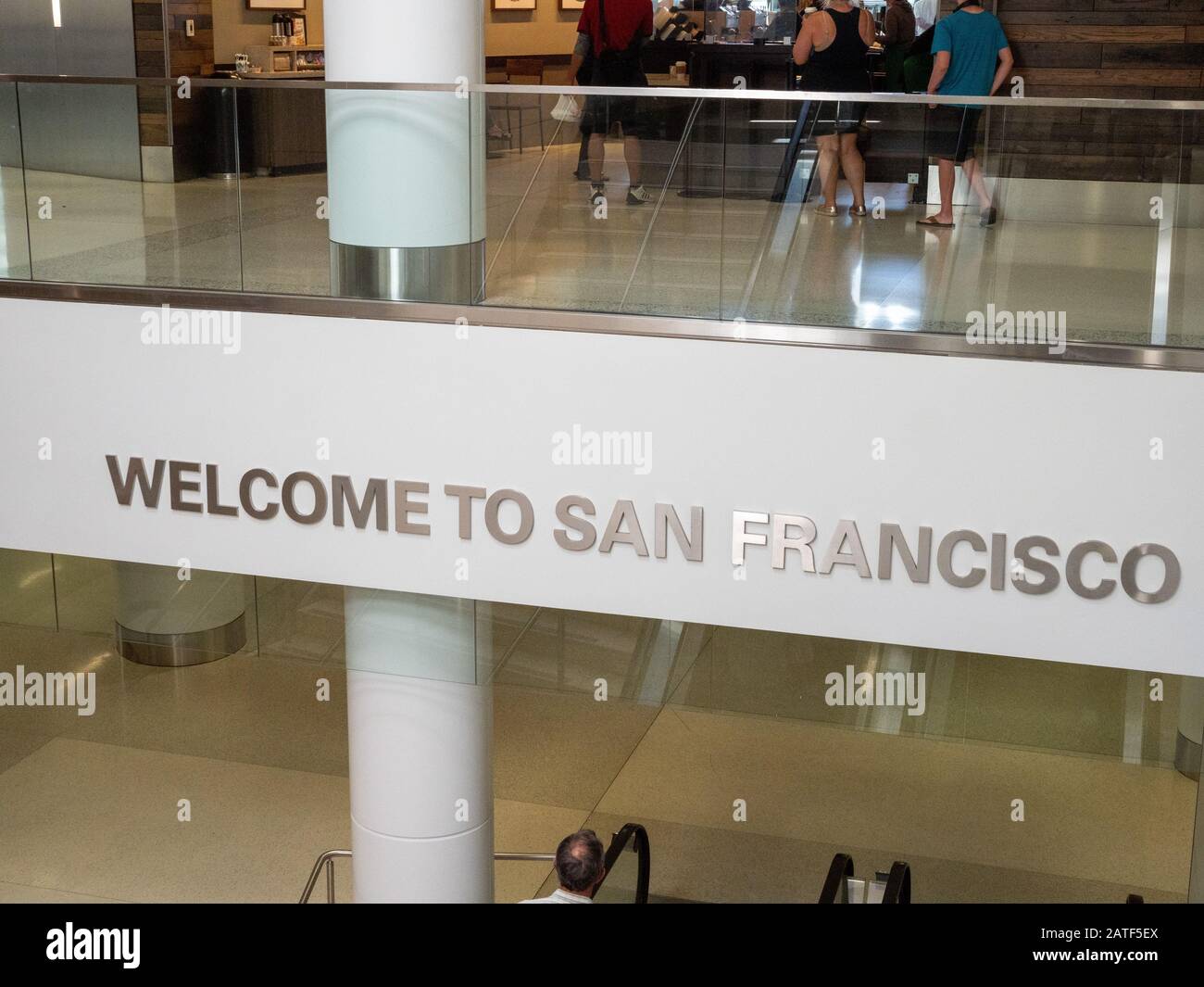 Welcome to San Francisco sign as travelers enter San Francisco ...