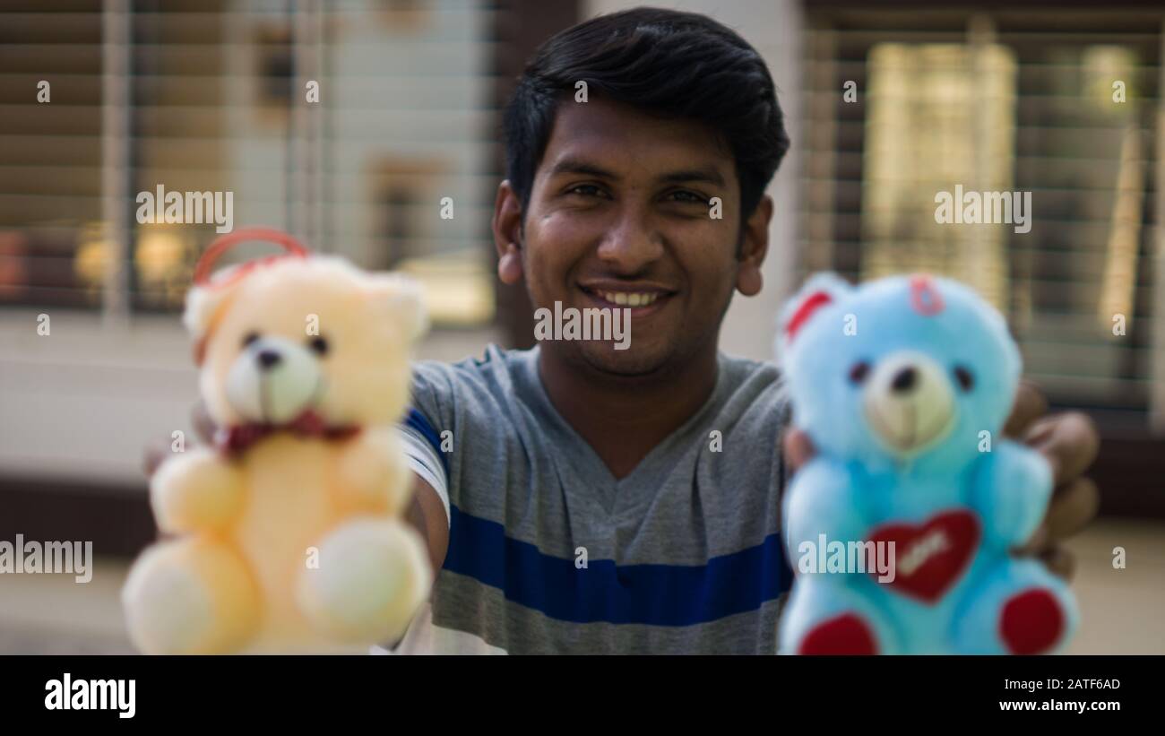 Male teddy bears hi-res stock photography and images - Alamy