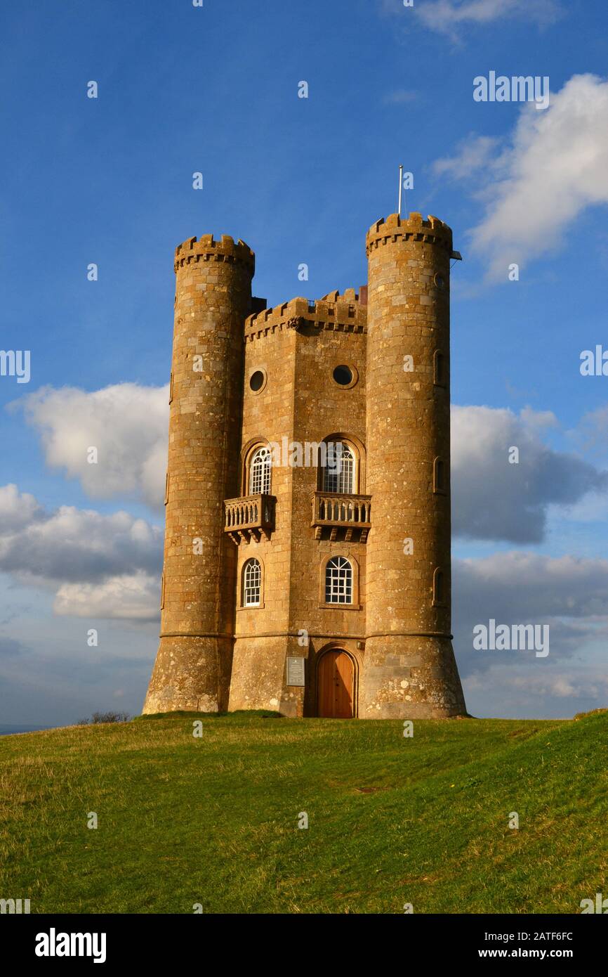 Broadway Tower, Broadway, Worcestershire, England, UK. Cotswolds Stock ...