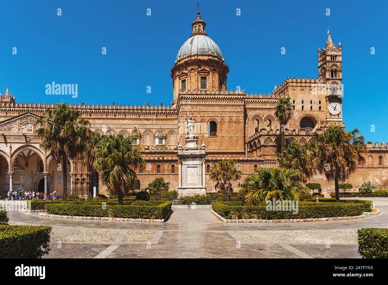 Capital of sicily hi-res stock photography and images - Alamy