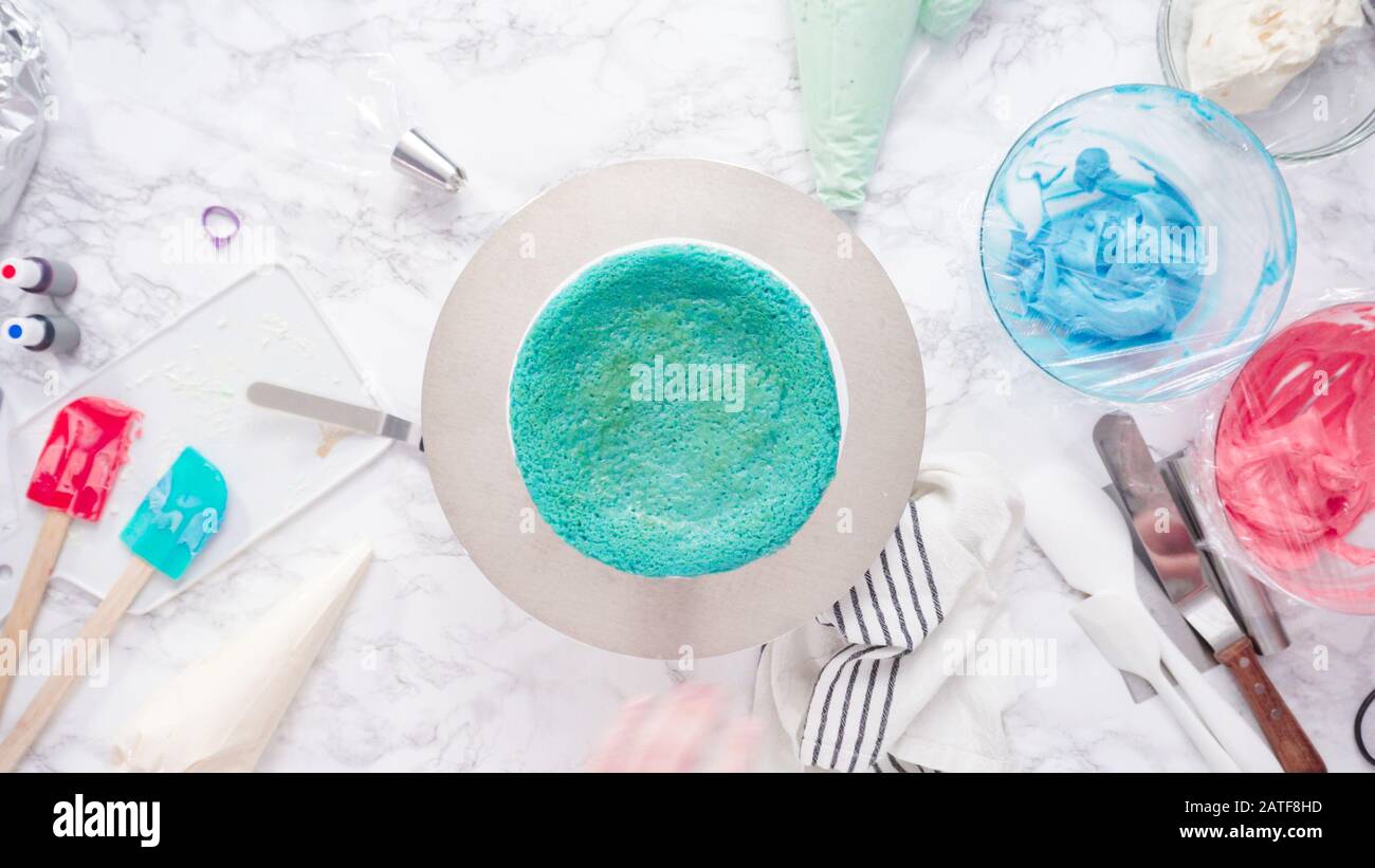 Stacking cake layers create hi-res stock photography and images - Alamy