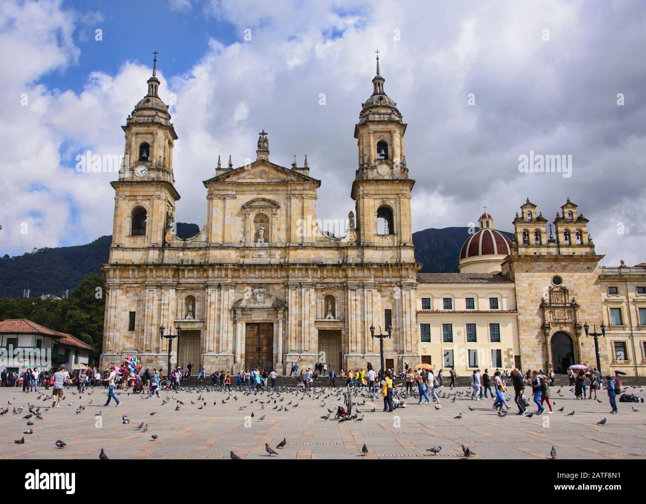 Catedral primatial de bogota hi-res stock photography and images - Alamy