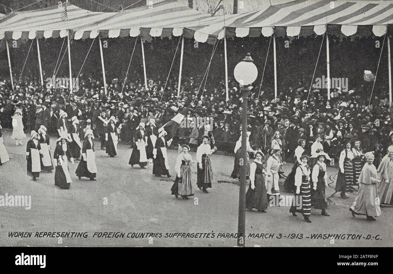 Suffrage parade 1920 hi-res stock photography and images - Alamy