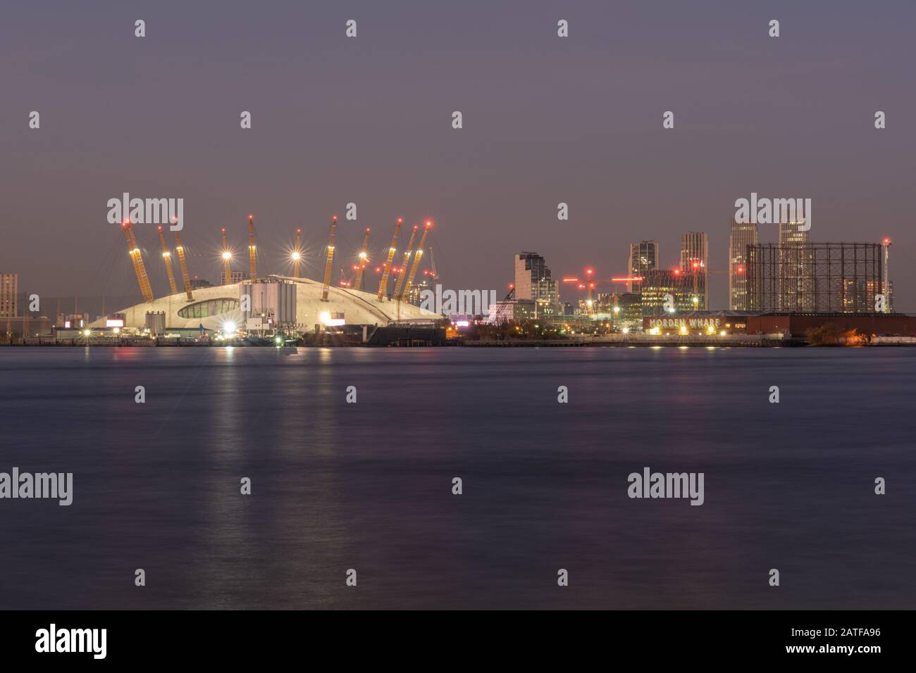 O2 arena london skyline hi-res stock photography and images - Alamy