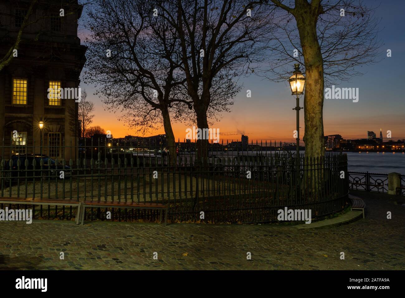 Greenwich park london sunset hi-res stock photography and images - Alamy