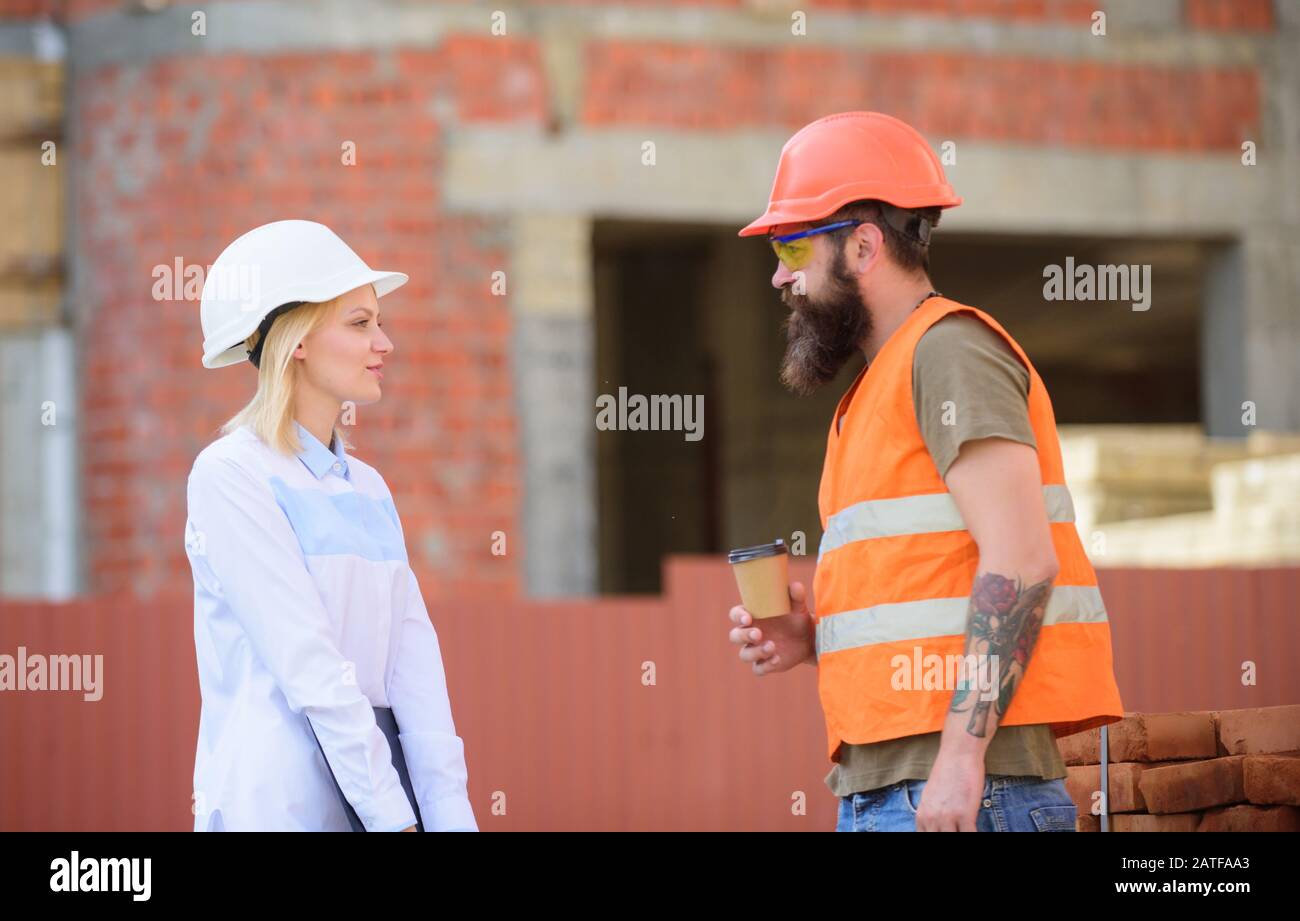 Relationships between construction clients and participants of building ...