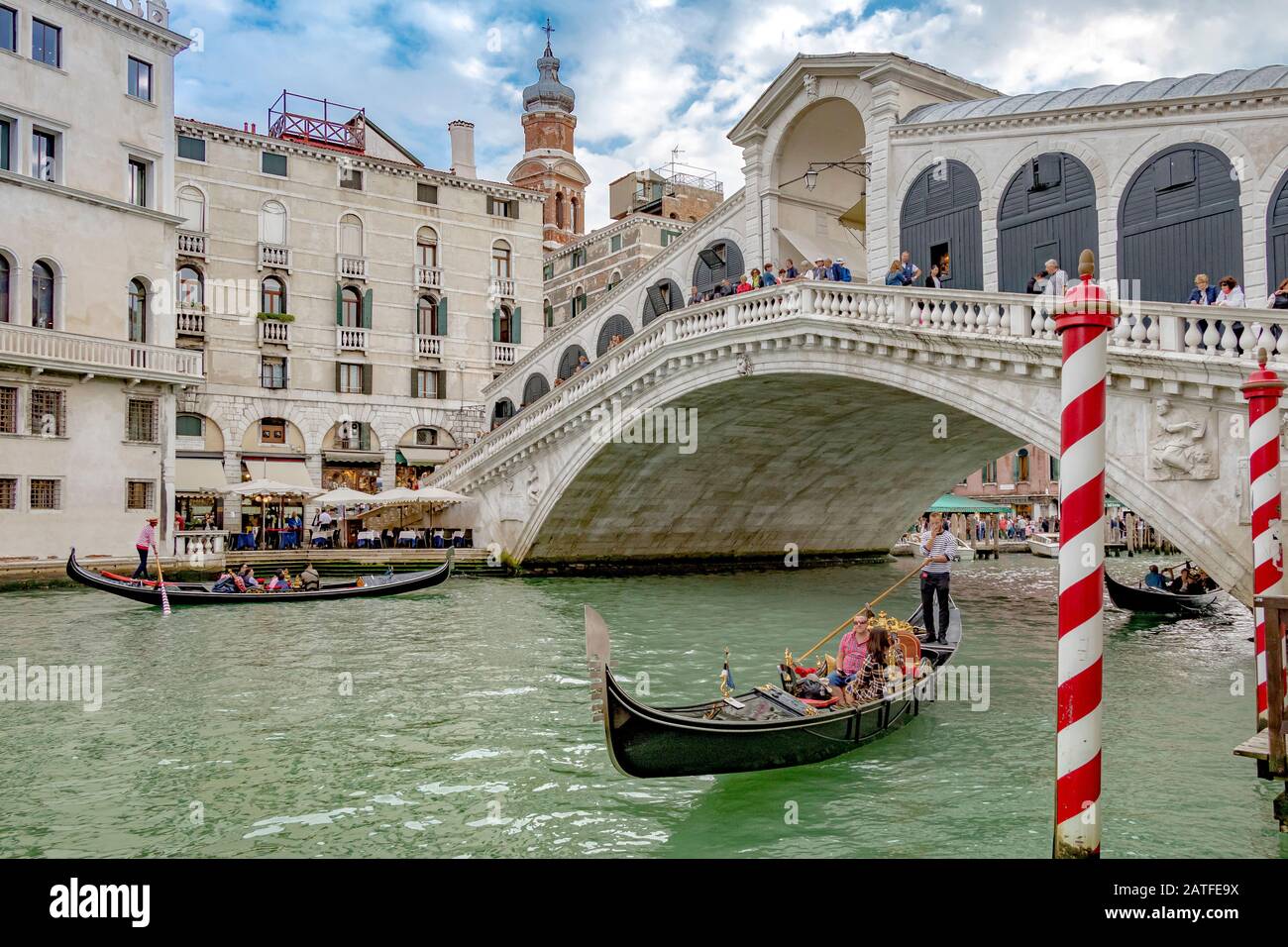 Two arched bridges hi-res stock photography and images - Alamy