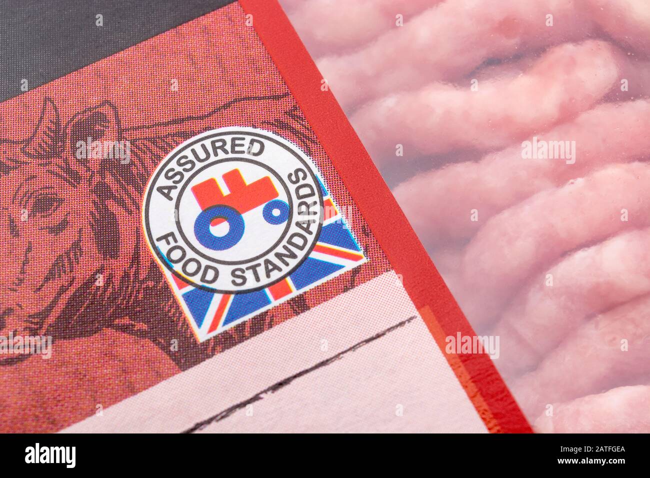 Red tractor logo hi-res stock photography and images - Alamy