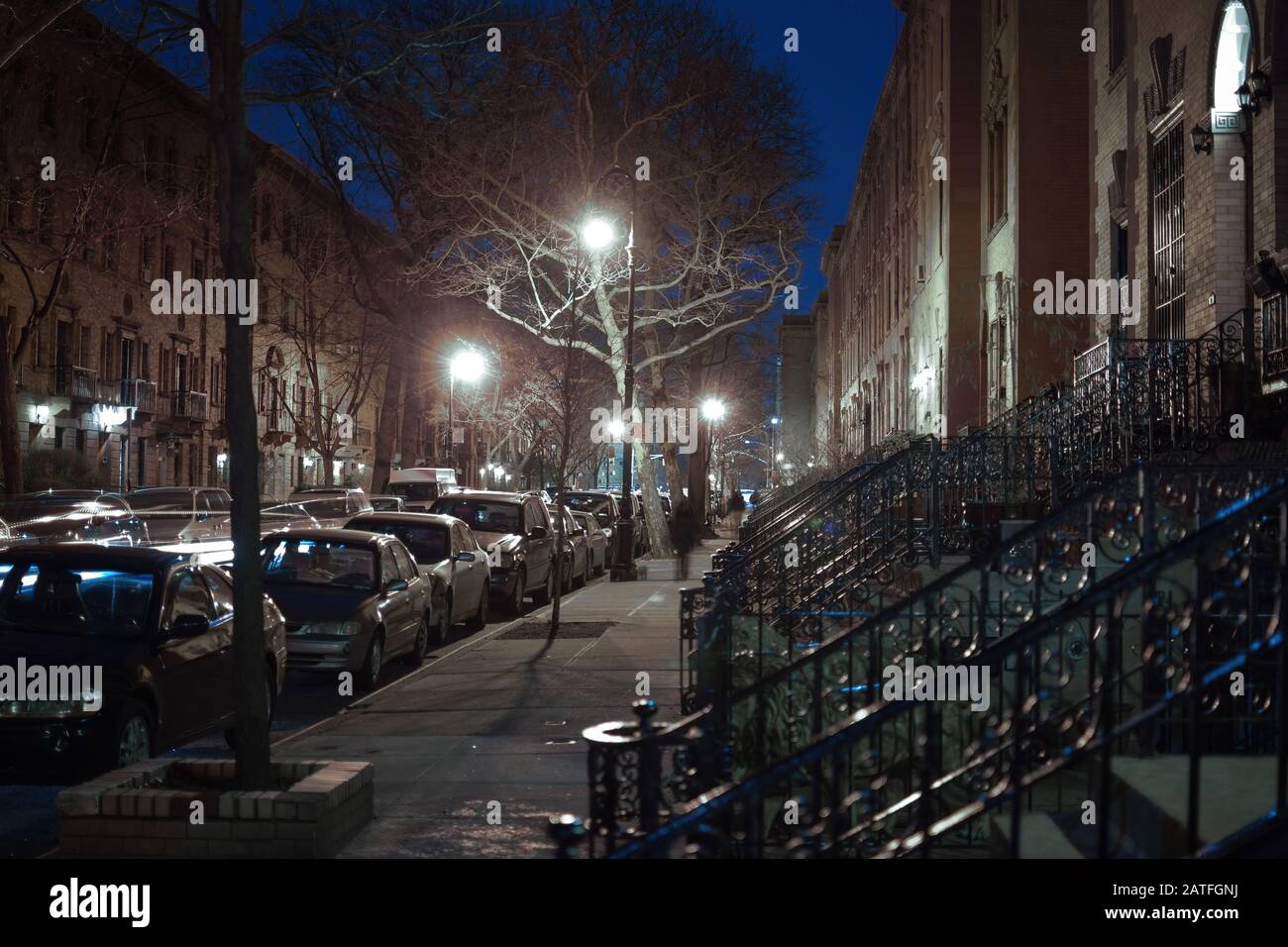 Empty harlem street hi-res stock photography and images - Alamy