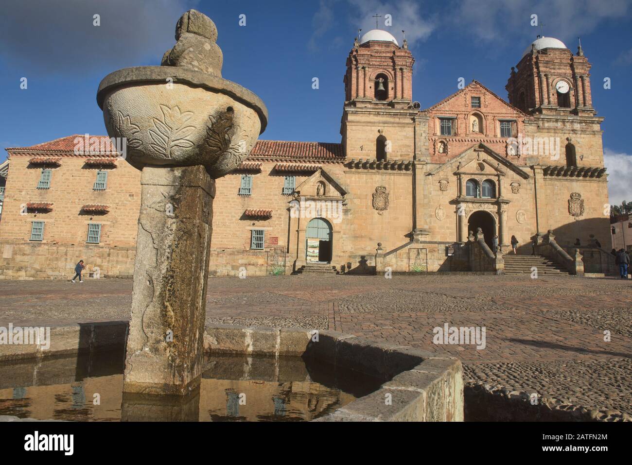 The Convento de los Franciscanos monastery and Basílica Menor in Monguí ...
