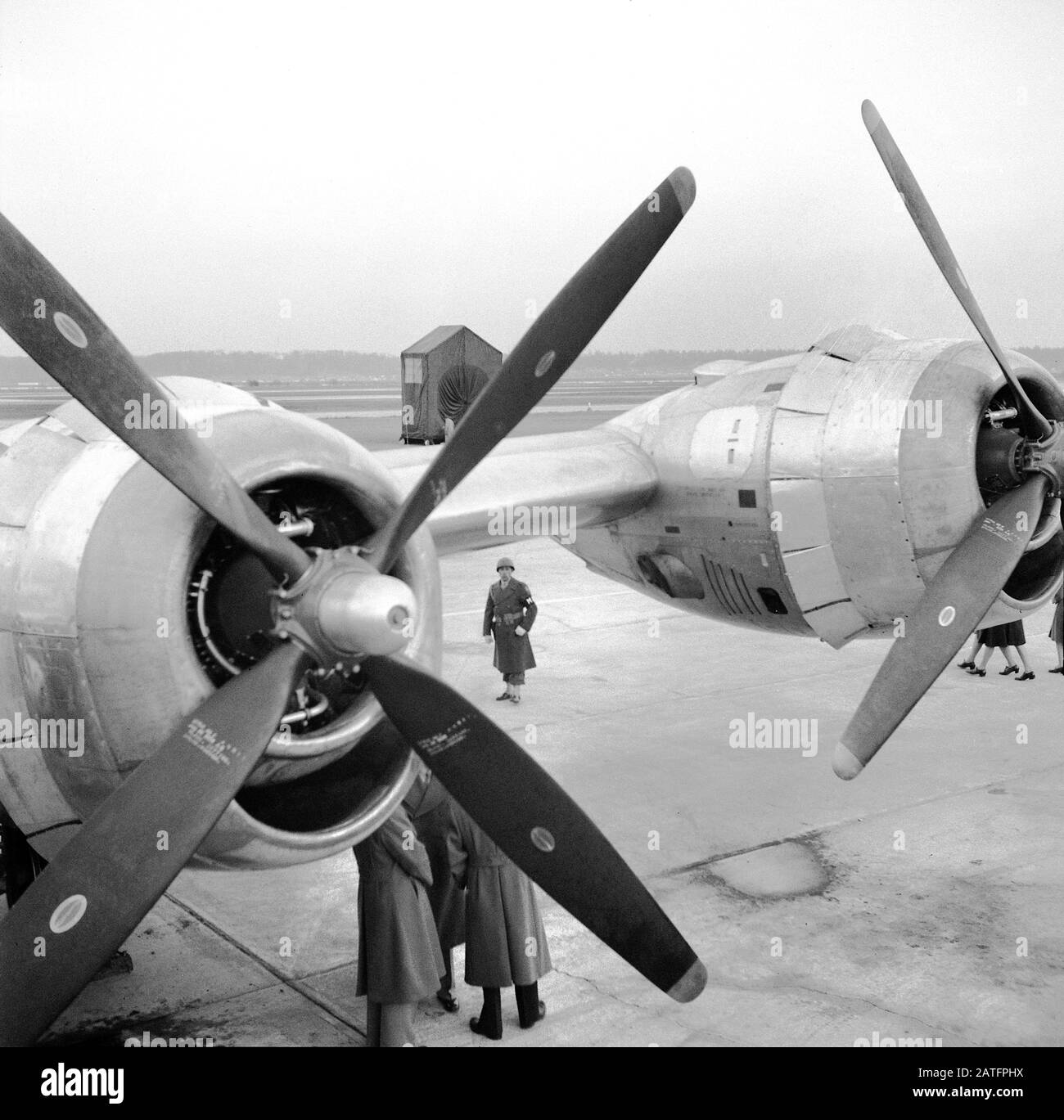 1940's war bombing Black and White Stock Photos & Images - Alamy