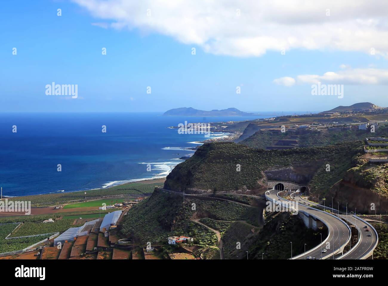 Gran Canaria has a well-developed road network Stock Photo - Alamy