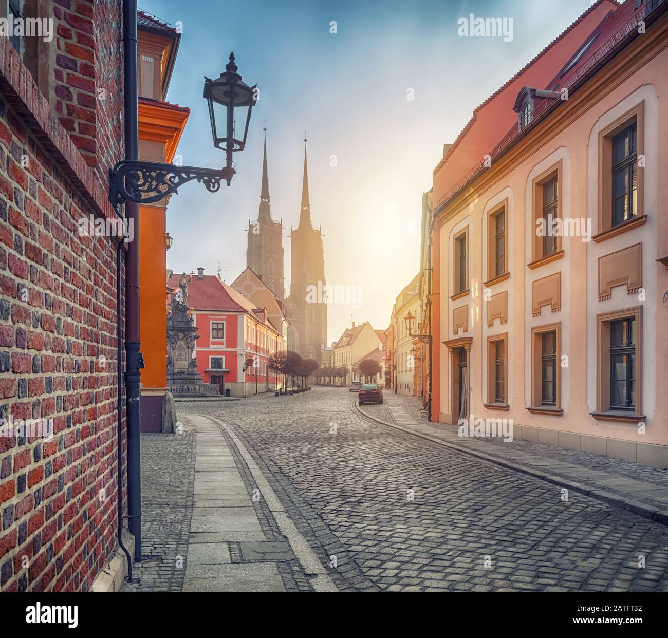 Pedestrian island hi-res stock photography and images - Alamy