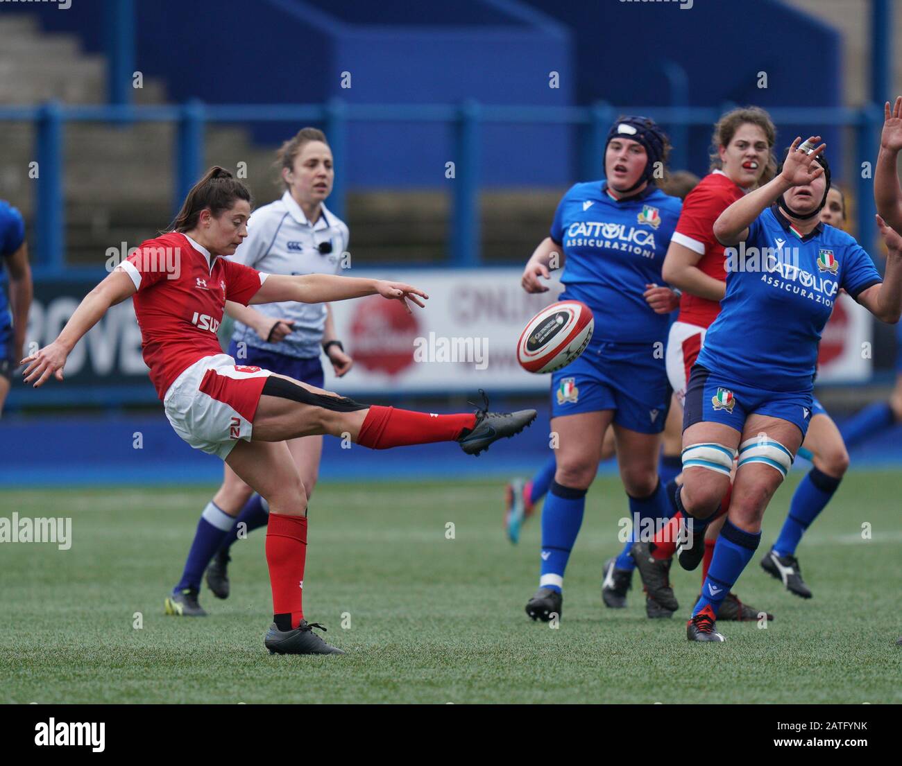 Robyn Wilkins (Wales) seen in action during the women's Six Nations ...